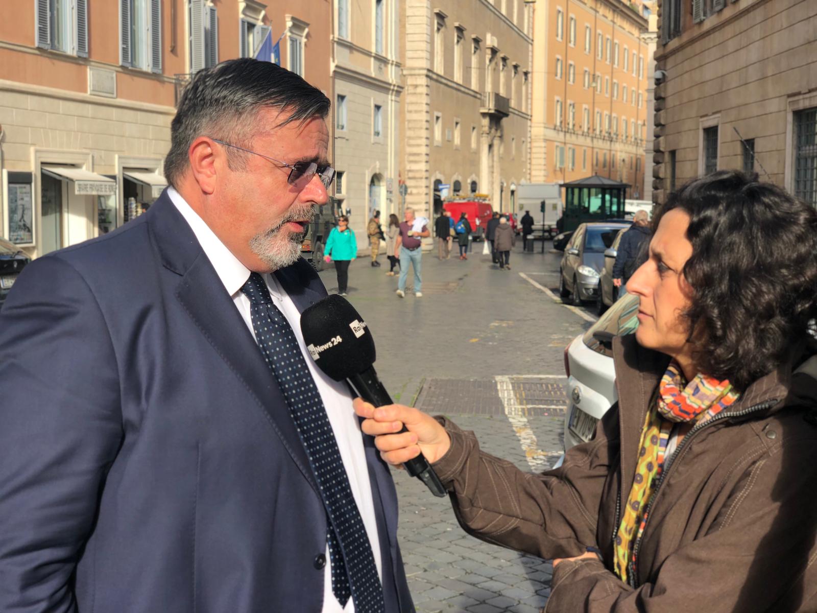 Ugl - TIM, CAPONE: "TUTELARE PATRIMONIO AZIENDA E INTERO SETTORE TLC"